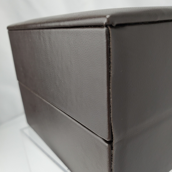 Burberry | Storage & Organization | Burberry Brown Leather Watch Case ...